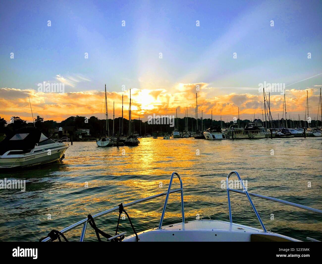Hamble england hi-res stock photography and images - Alamy