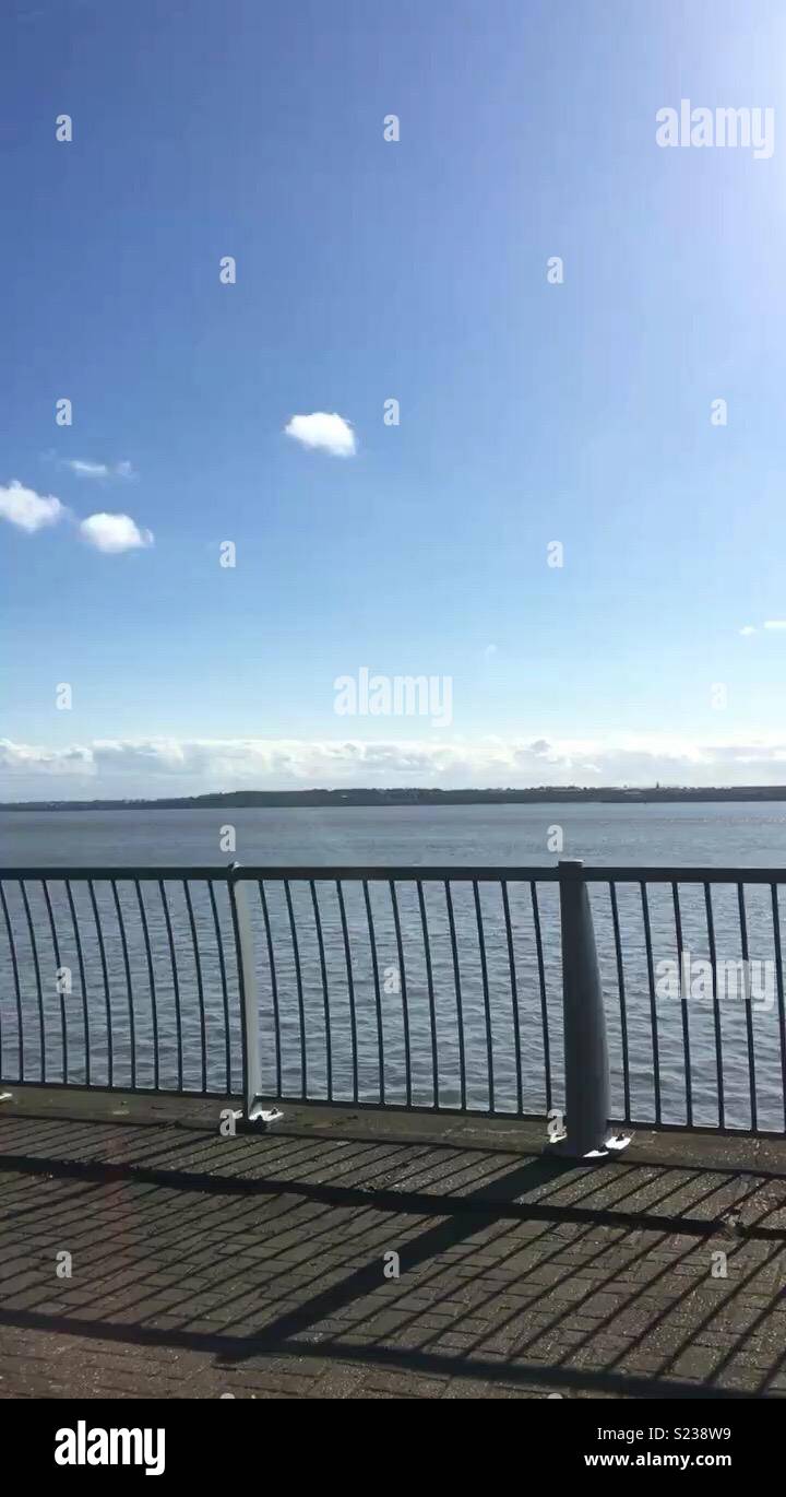 Otterspool hi-res stock photography and images - Alamy