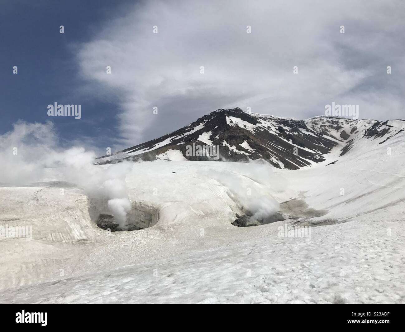 Volcano hokkaido hi-res stock photography and images - Alamy