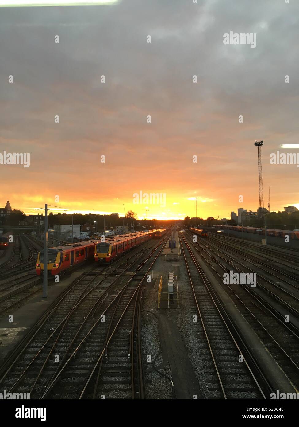 Clapham junction train station hi-res stock photography and images - Alamy