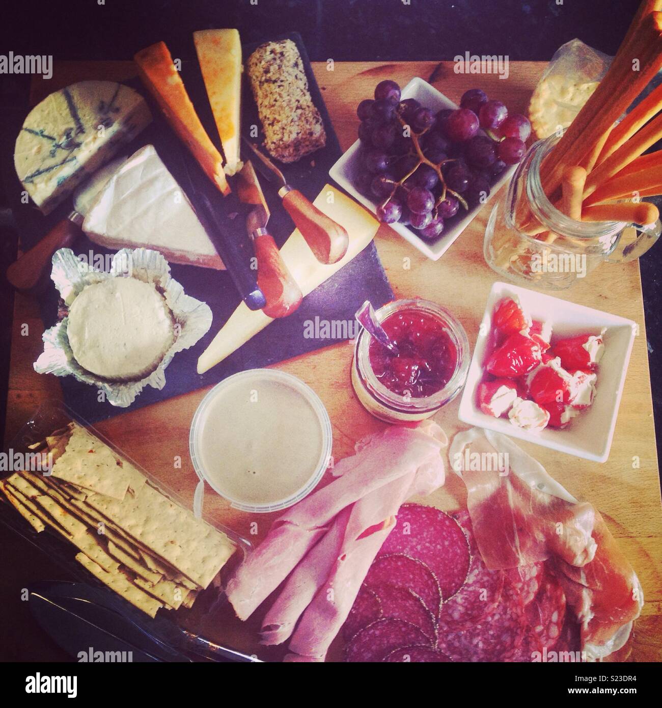 Goats cheese chutney hi-res stock photography and images - Alamy