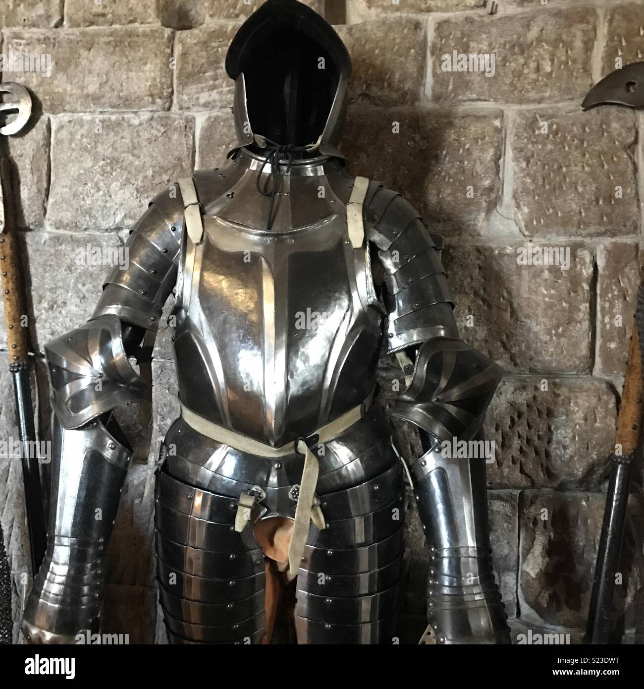 Coat of armour hi-res stock photography and images - Alamy