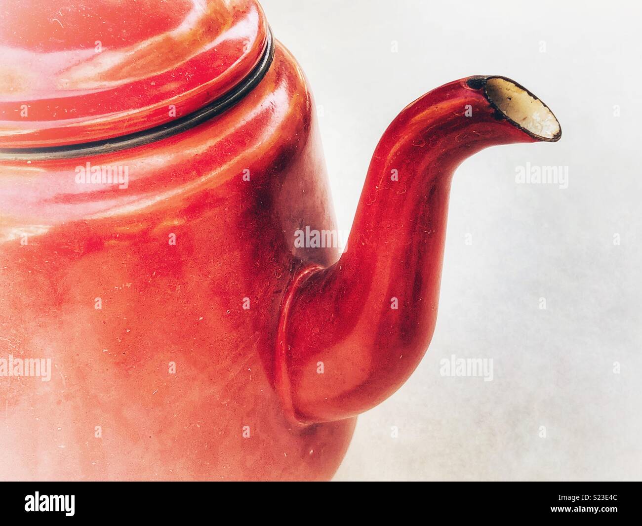 Red metallic teapot Stock Photo - Alamy