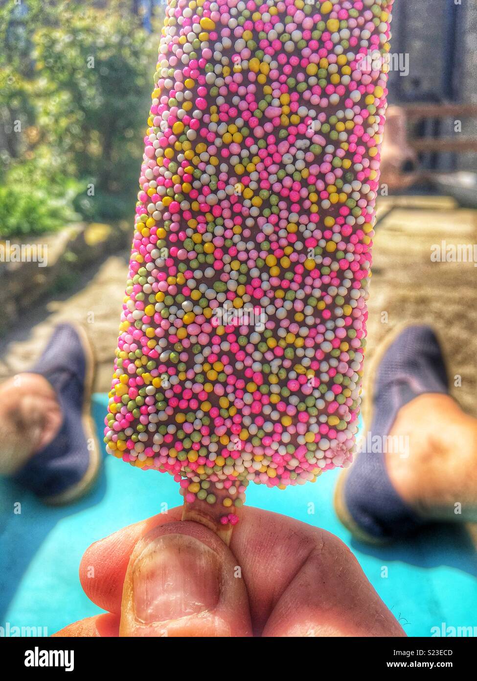 Lolly ice cream hi-res stock photography and images - Alamy