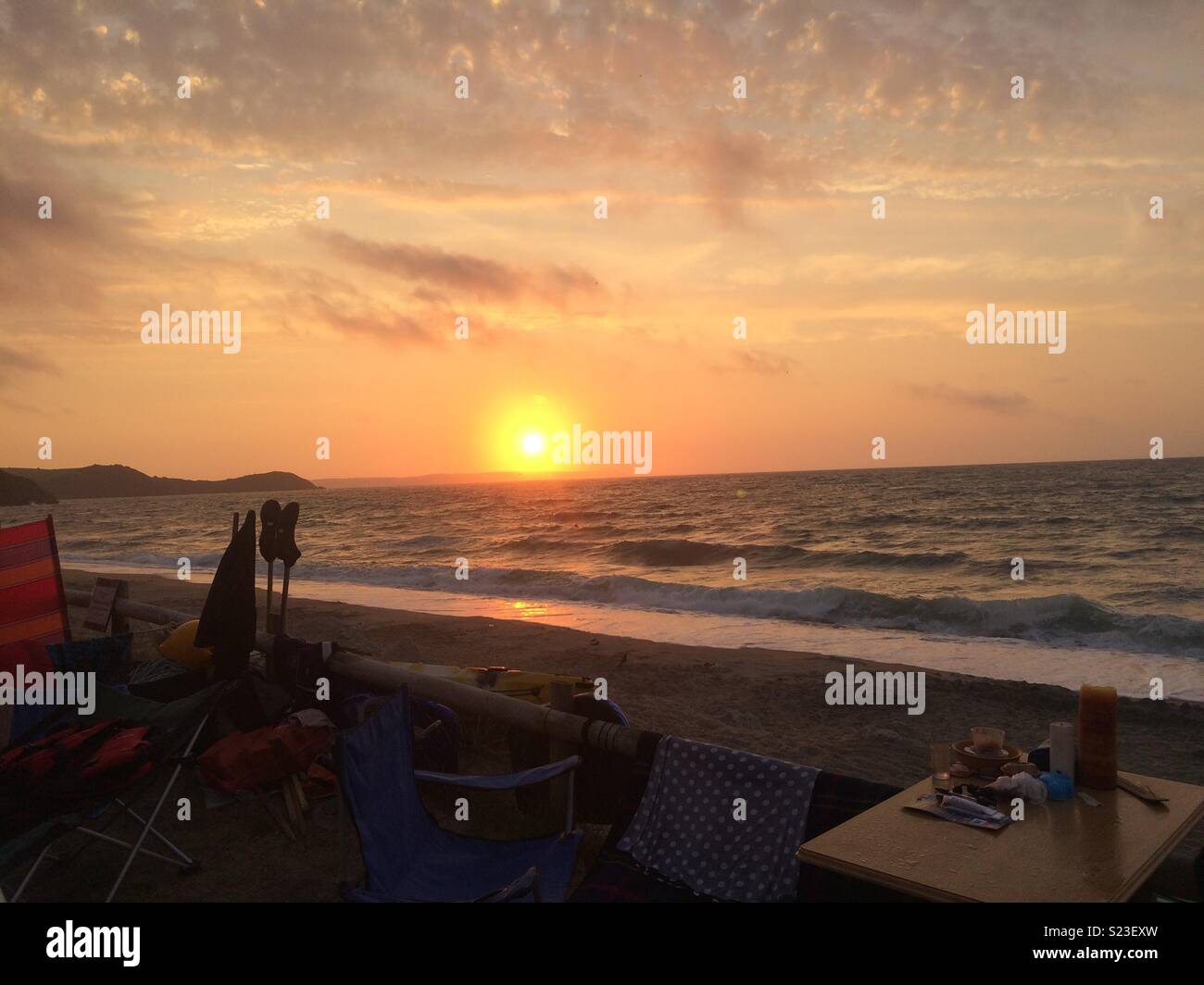 Cornwall sunrise hi-res stock photography and images - Alamy