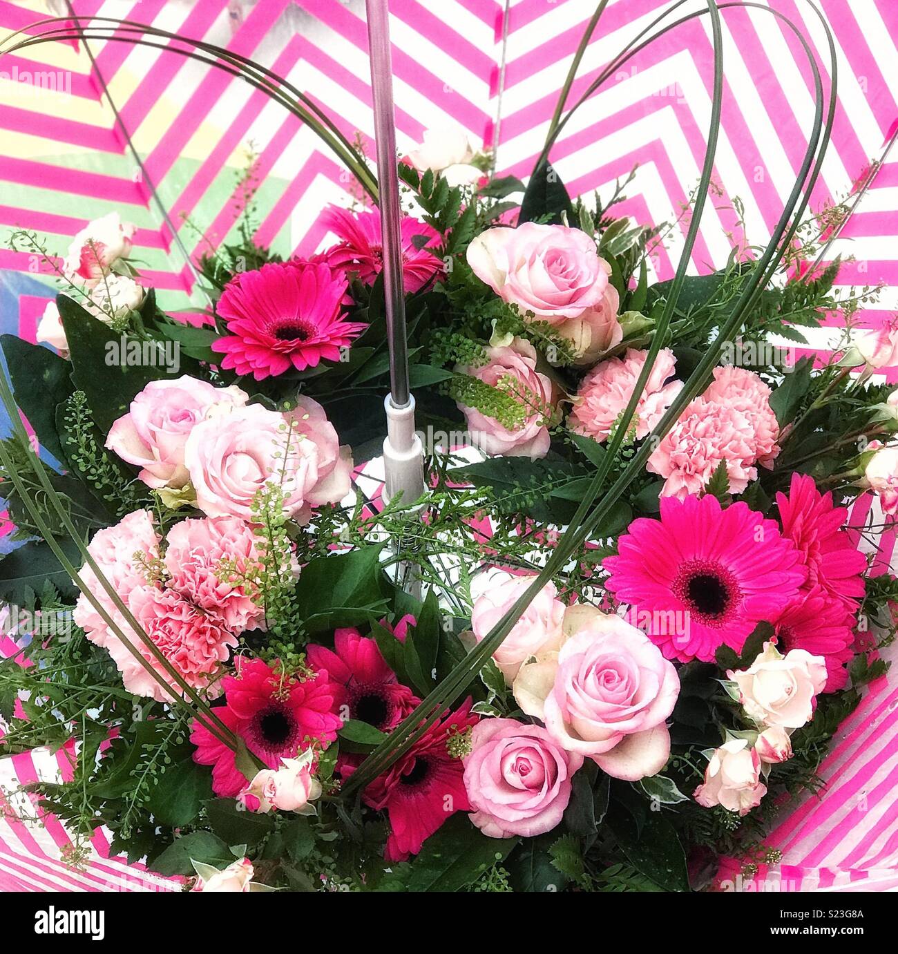 Flowers and umbrella hi-res stock photography and images - Alamy