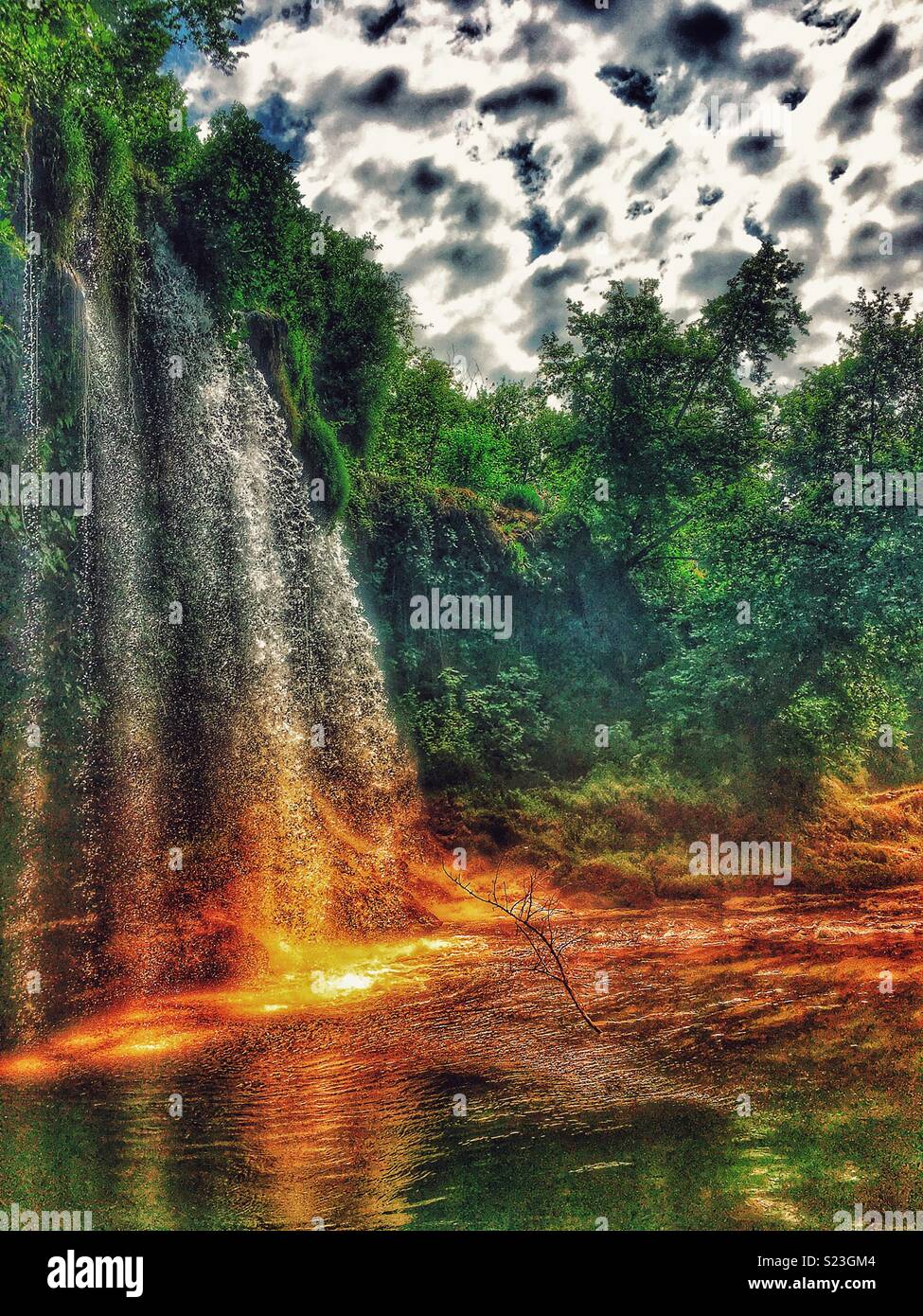 Waterfall sun hi-res stock photography and images - Alamy