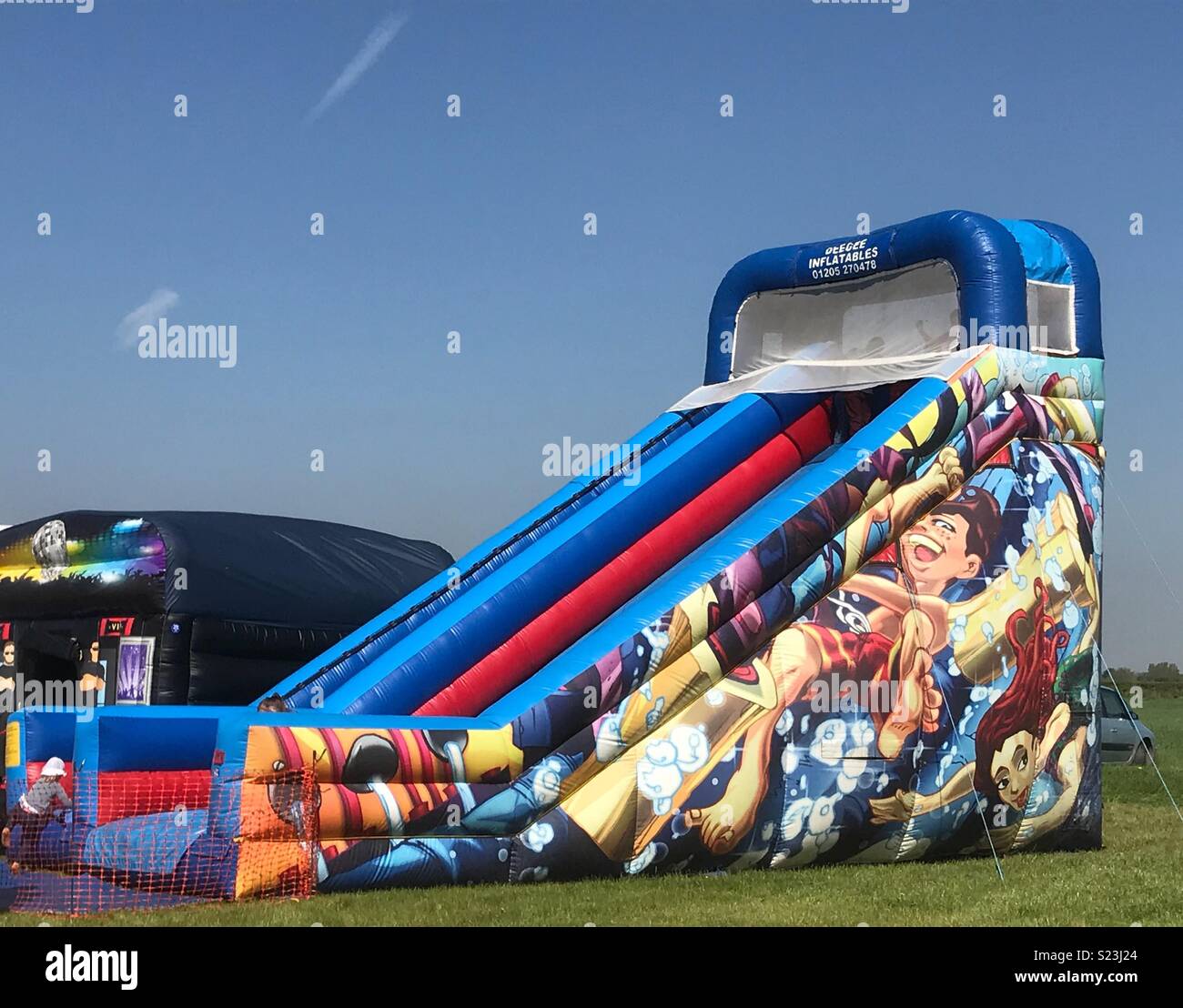 Car slide hi-res stock photography and images - Alamy