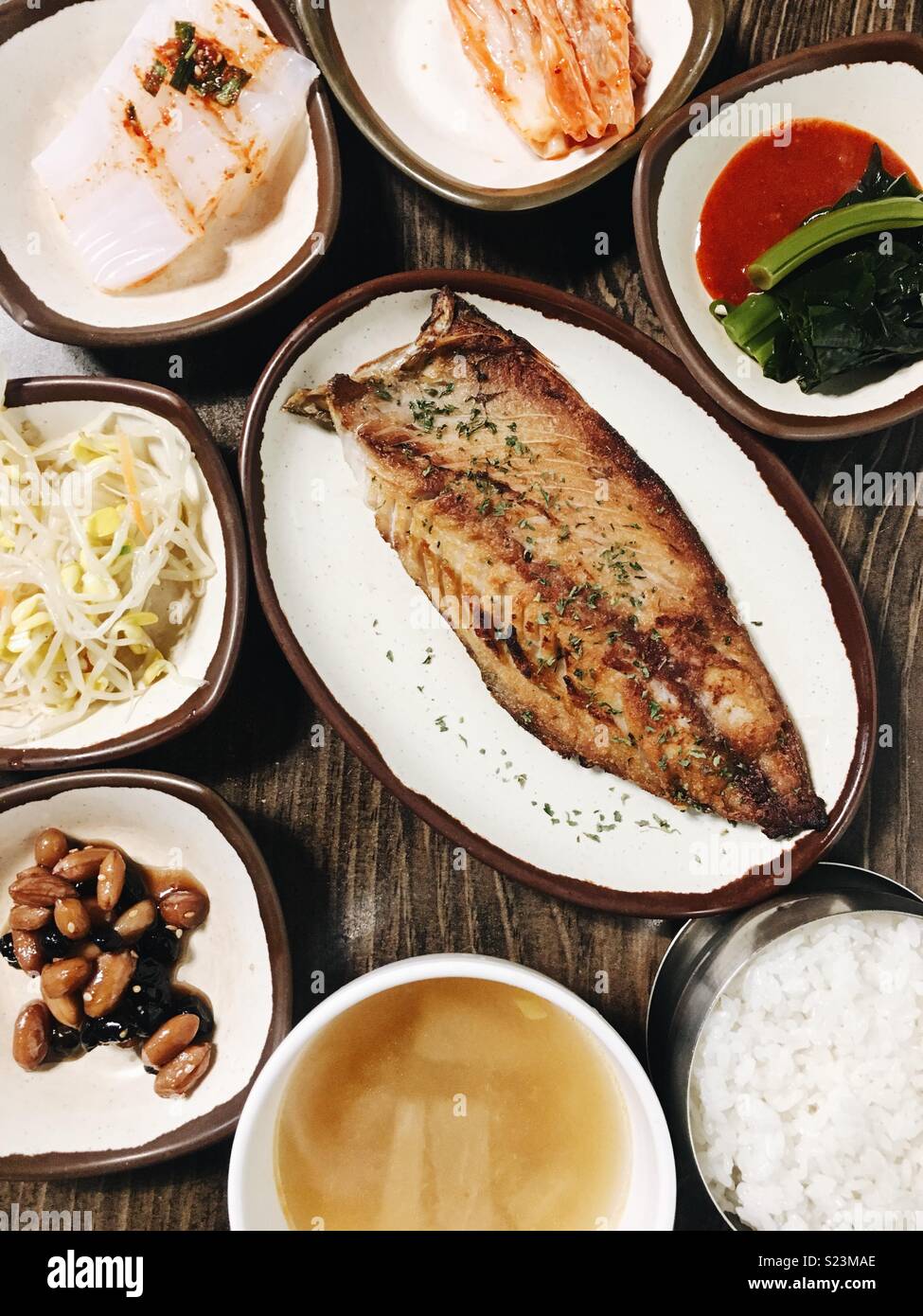 Korean fish hi-res stock photography and images - Alamy