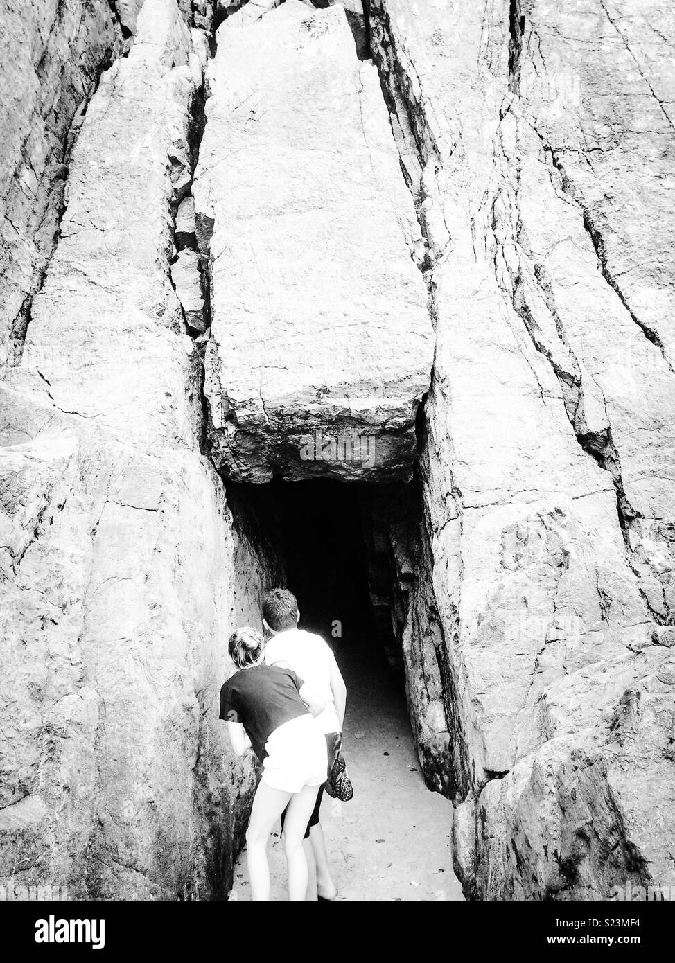 Children explore cave hi-res stock photography and images - Alamy