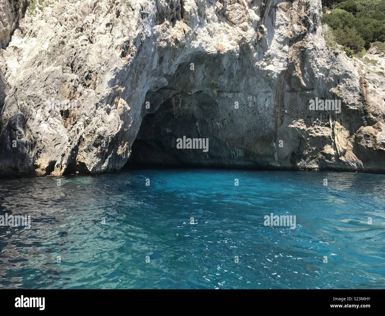 Capri cave hi-res stock photography and images - Alamy