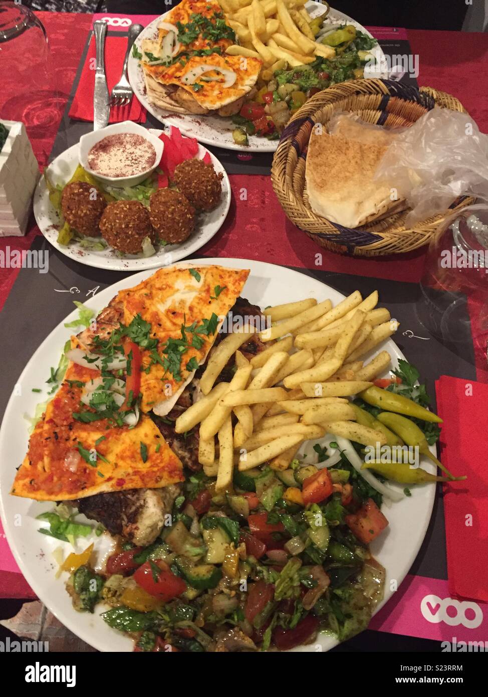Lebanese meal hi-res stock photography and images - Alamy