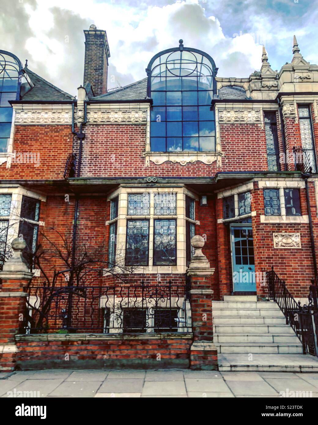 Old house on a4 Stock Photo - Alamy