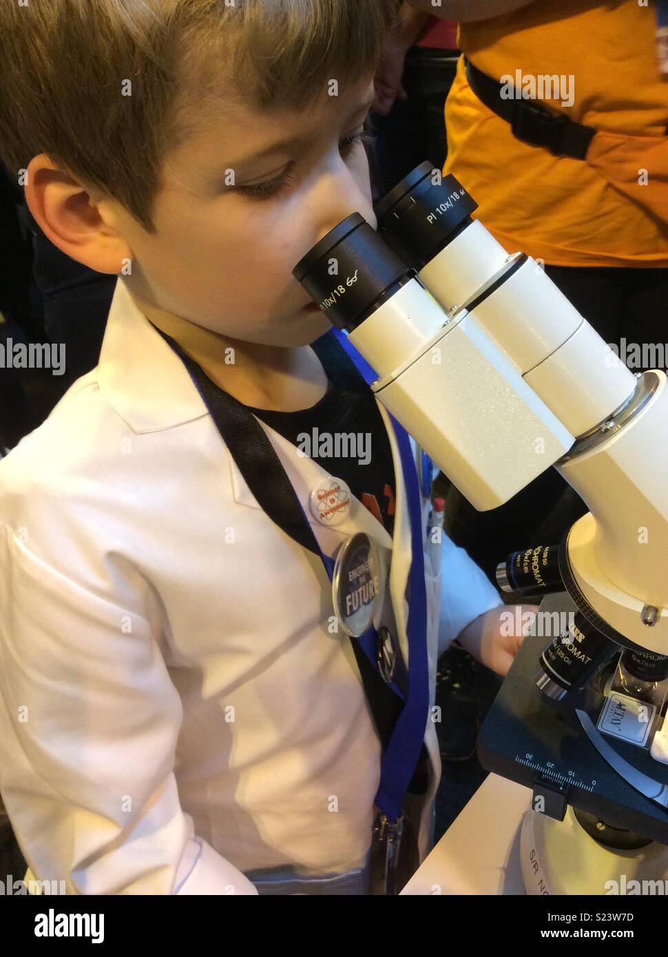 Big microscope hi-res stock photography and images - Alamy