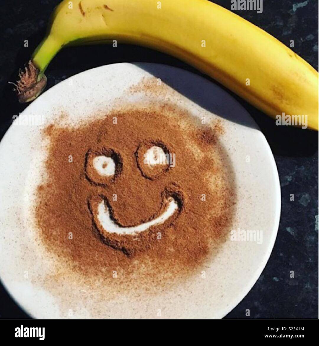 Food for kids hi-res stock photography and images - Alamy