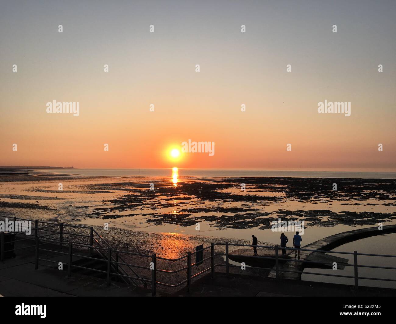 Beach in kent hi-res stock photography and images - Alamy