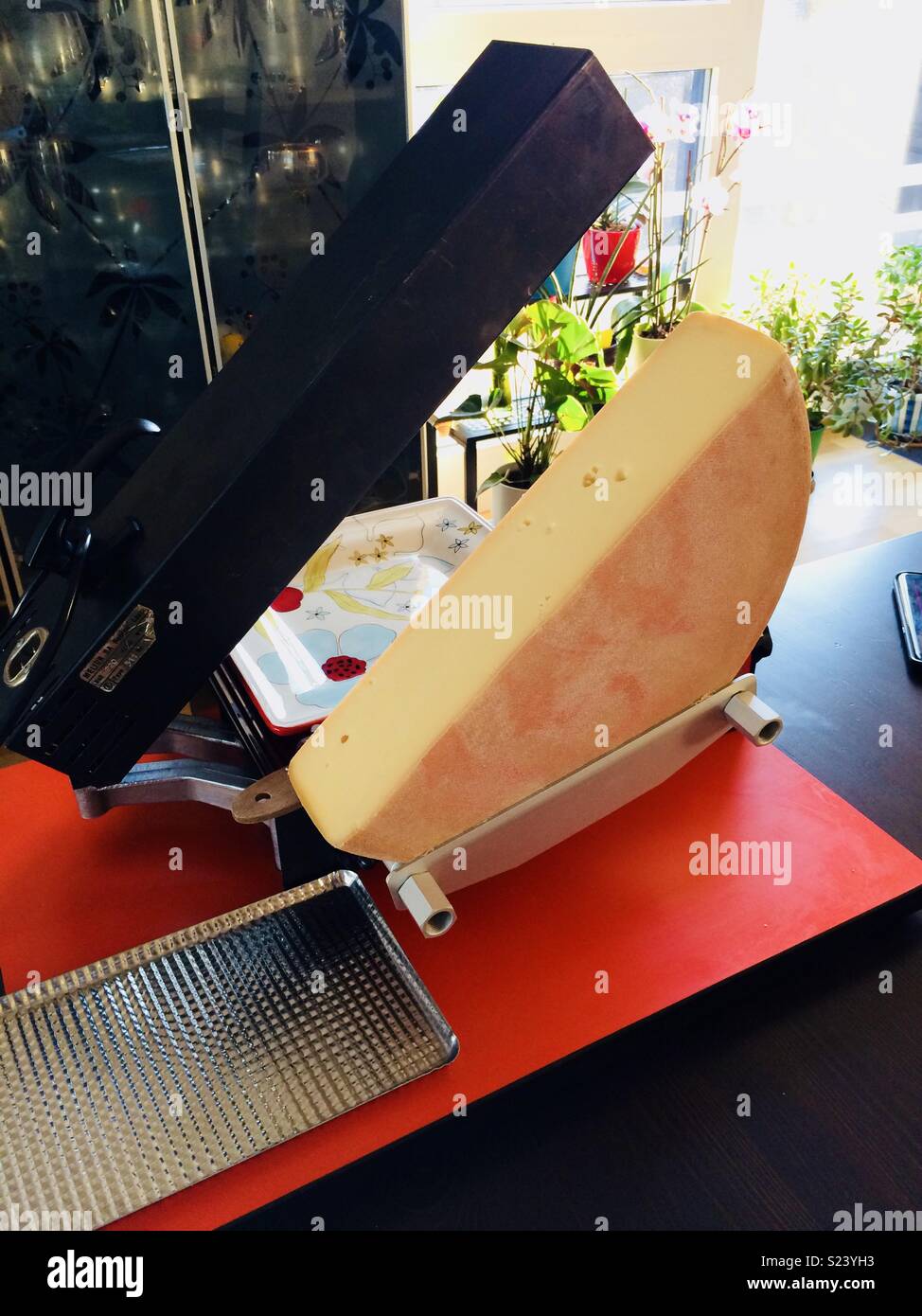 Raclette Cheese Stock Photos & Raclette Cheese Stock Images - Alamy