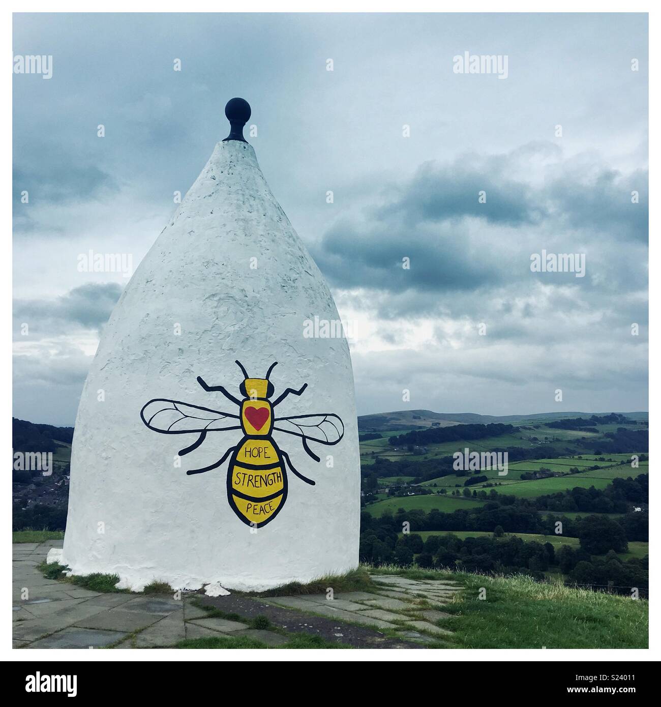 Manchester bee symbol hi-res stock photography and images - Alamy