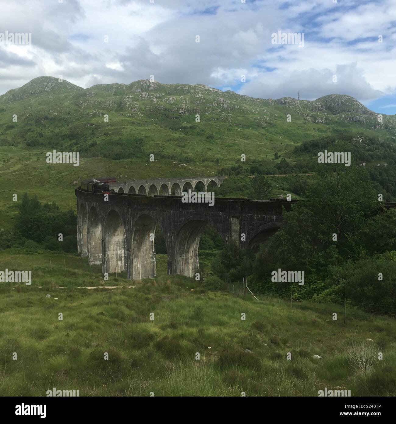 Hogwarts railway hi-res stock photography and images - Alamy