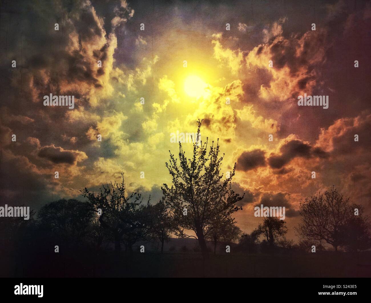 Dramatic countryside sky landscape Stock Photo - Alamy