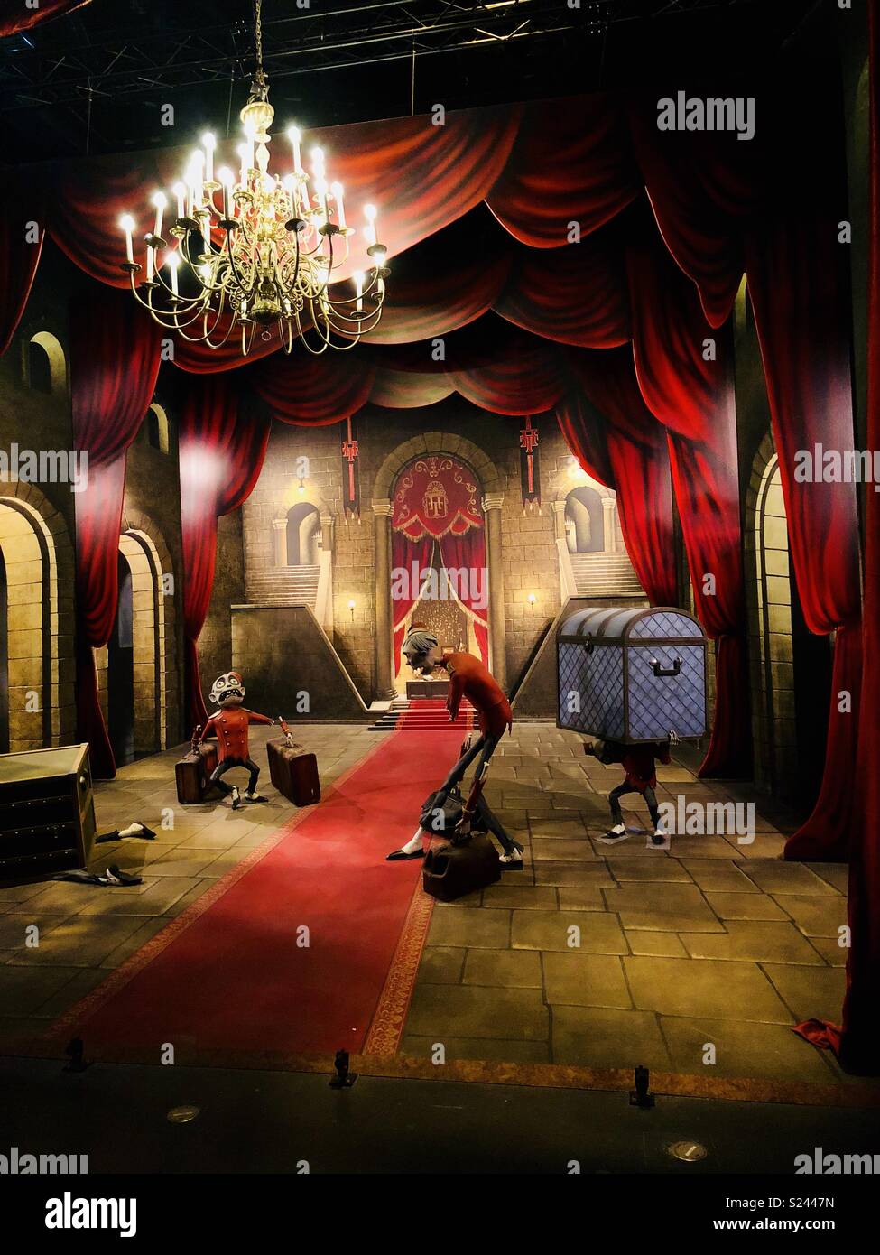 Hotel transylvania hi-res stock photography and images - Alamy