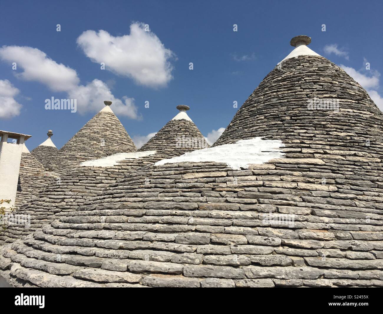 Stone rooftop hi-res stock photography and images - Alamy