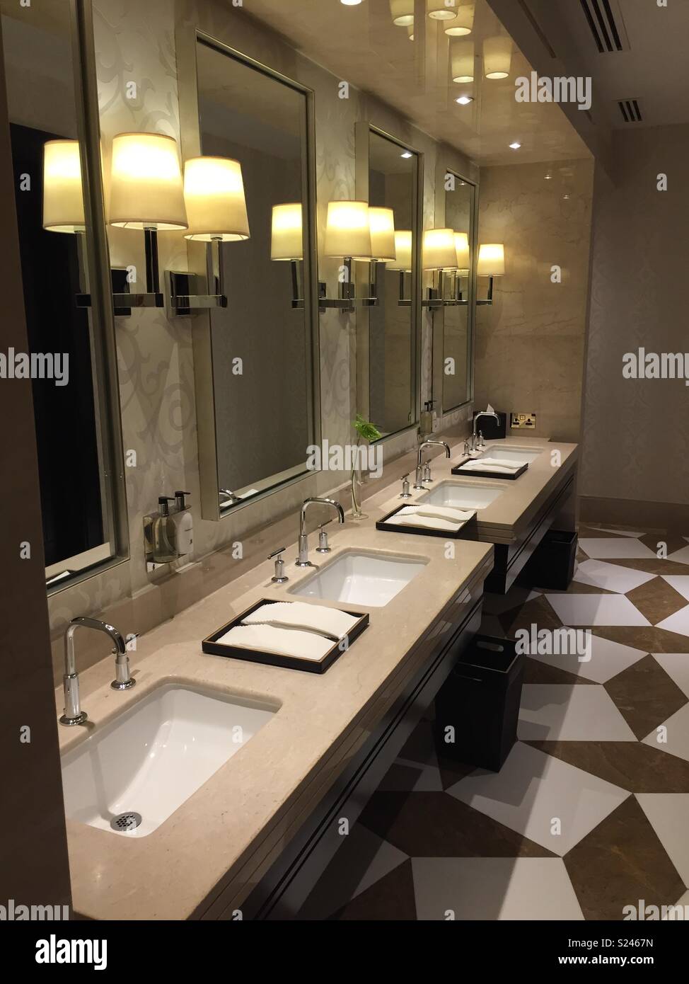 Posh Toilet High Resolution Stock Photography and Images - Alamy