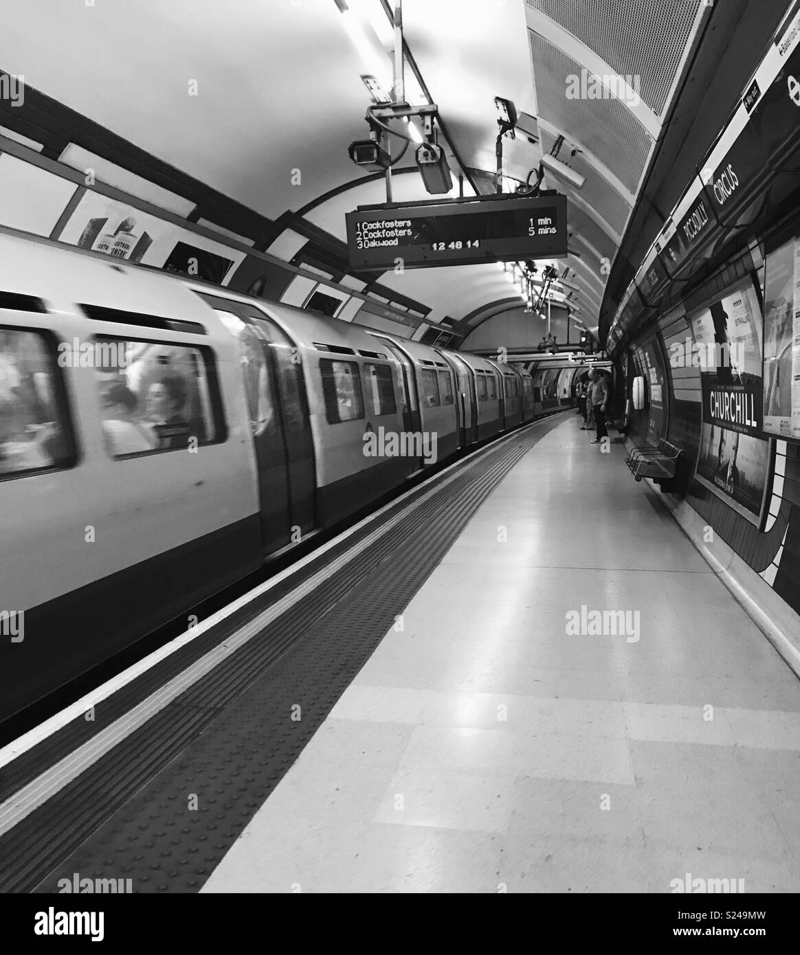 London underground tube posters hi-res stock photography and images - Alamy