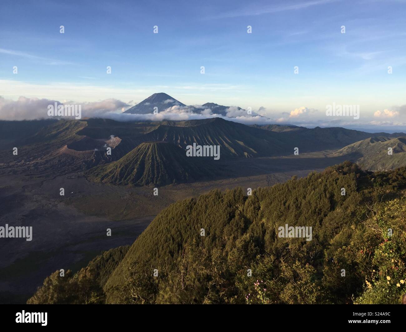 Geography of java hi-res stock photography and images - Alamy