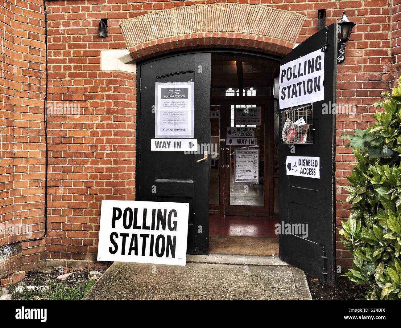 Polling Station in London, England Stock Photo - Alamy