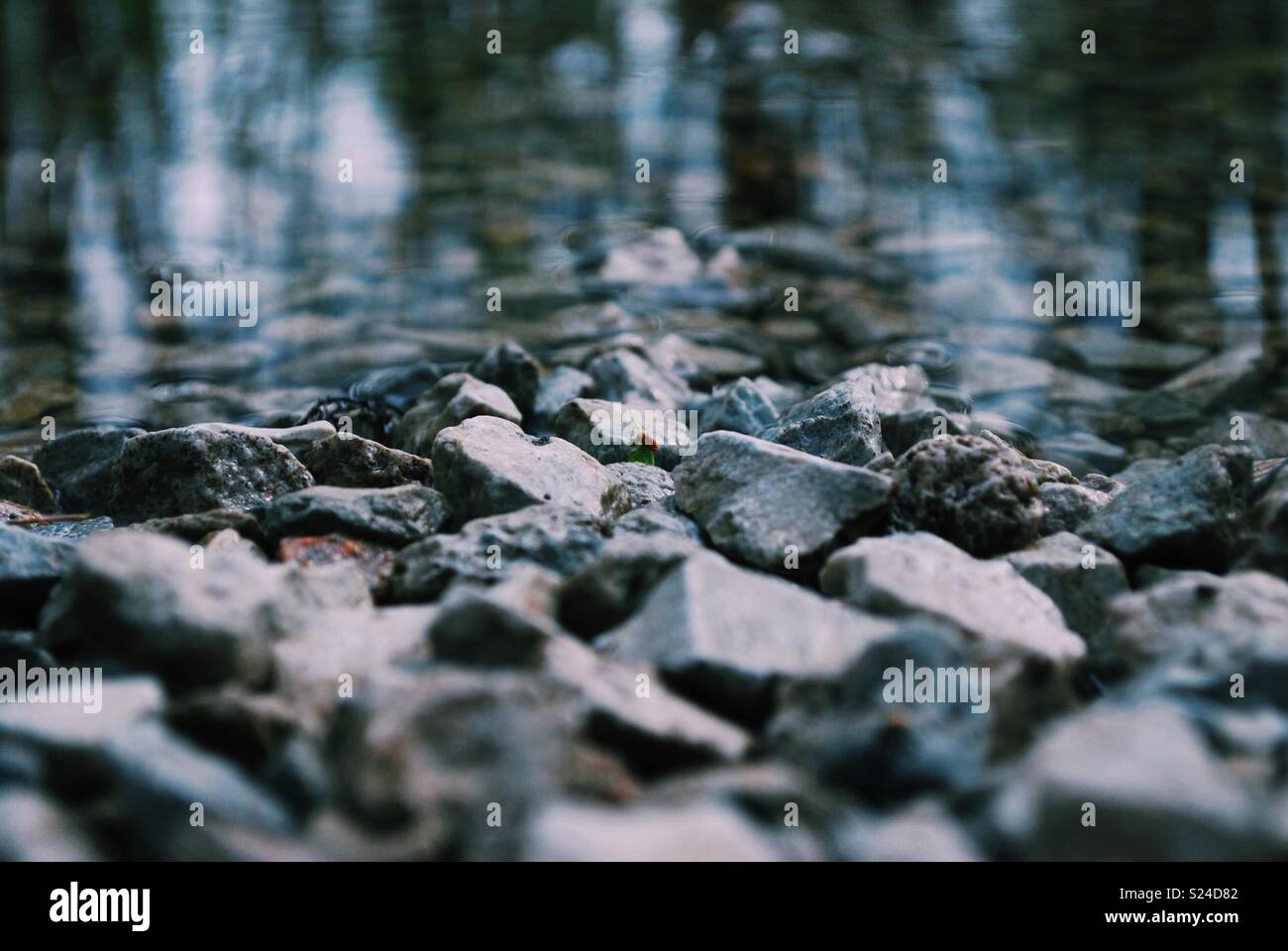 Water rocks river hi-res stock photography and images - Alamy