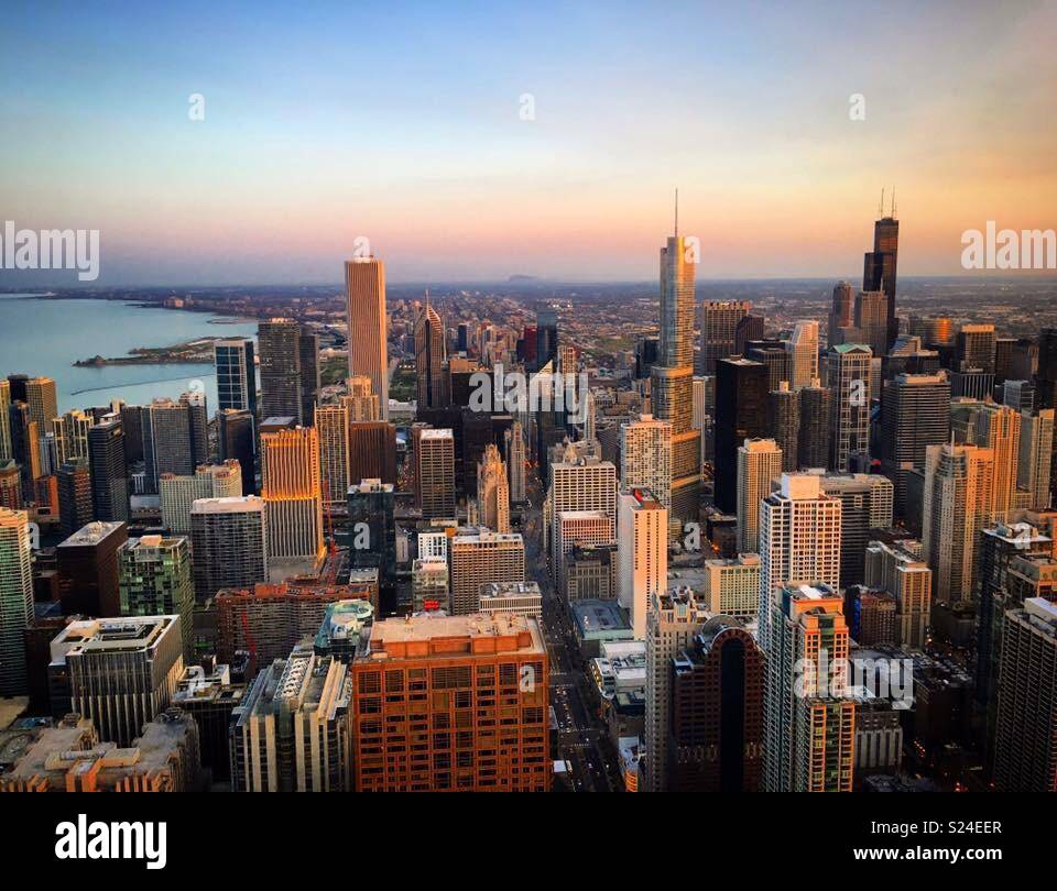 Chicago Summer Sunset Stock Photo - Alamy