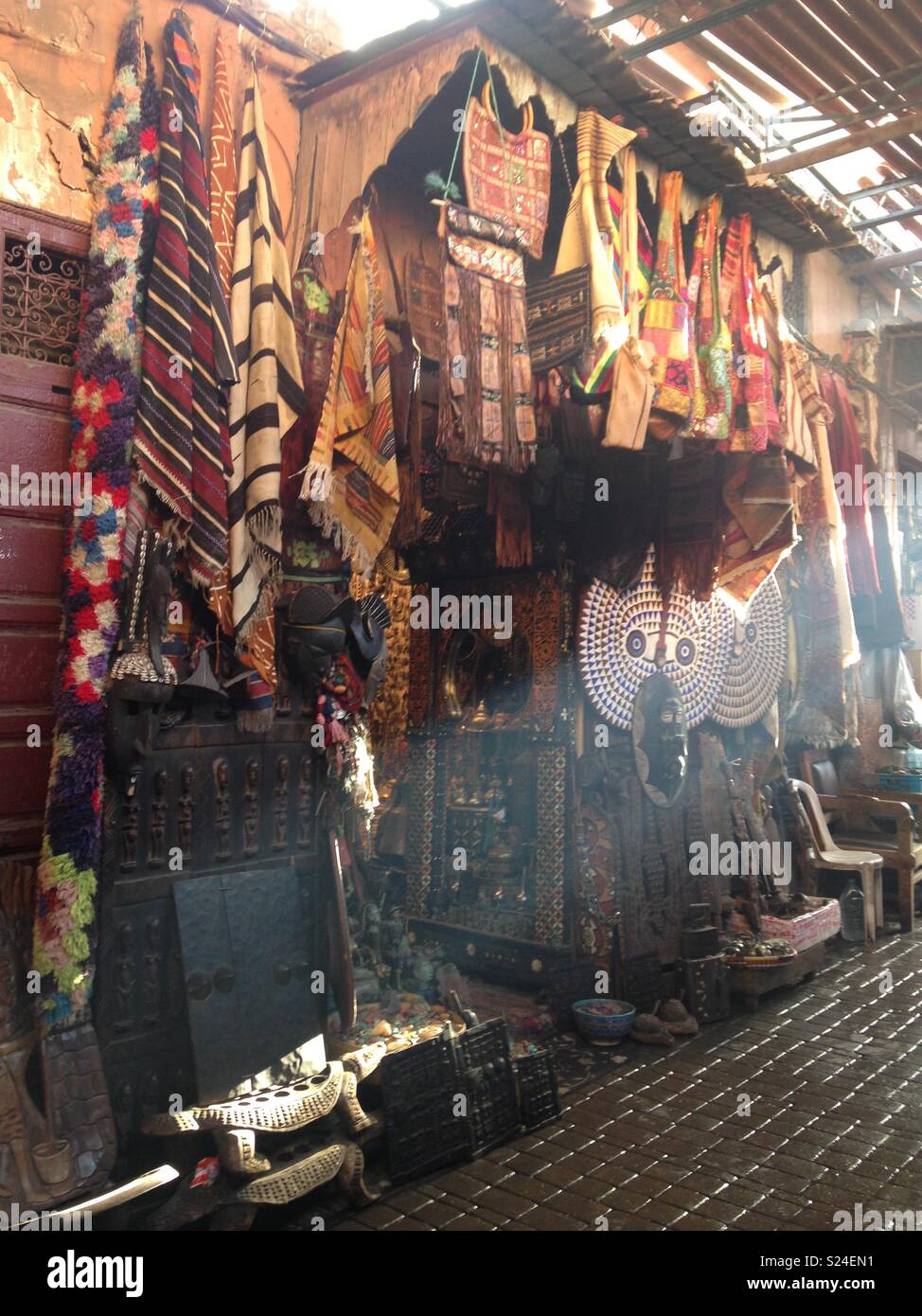 Morocco jewellery hi-res stock photography and images - Alamy