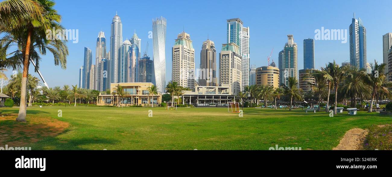 High rise buildings and dubai hi-res stock photography and images - Alamy