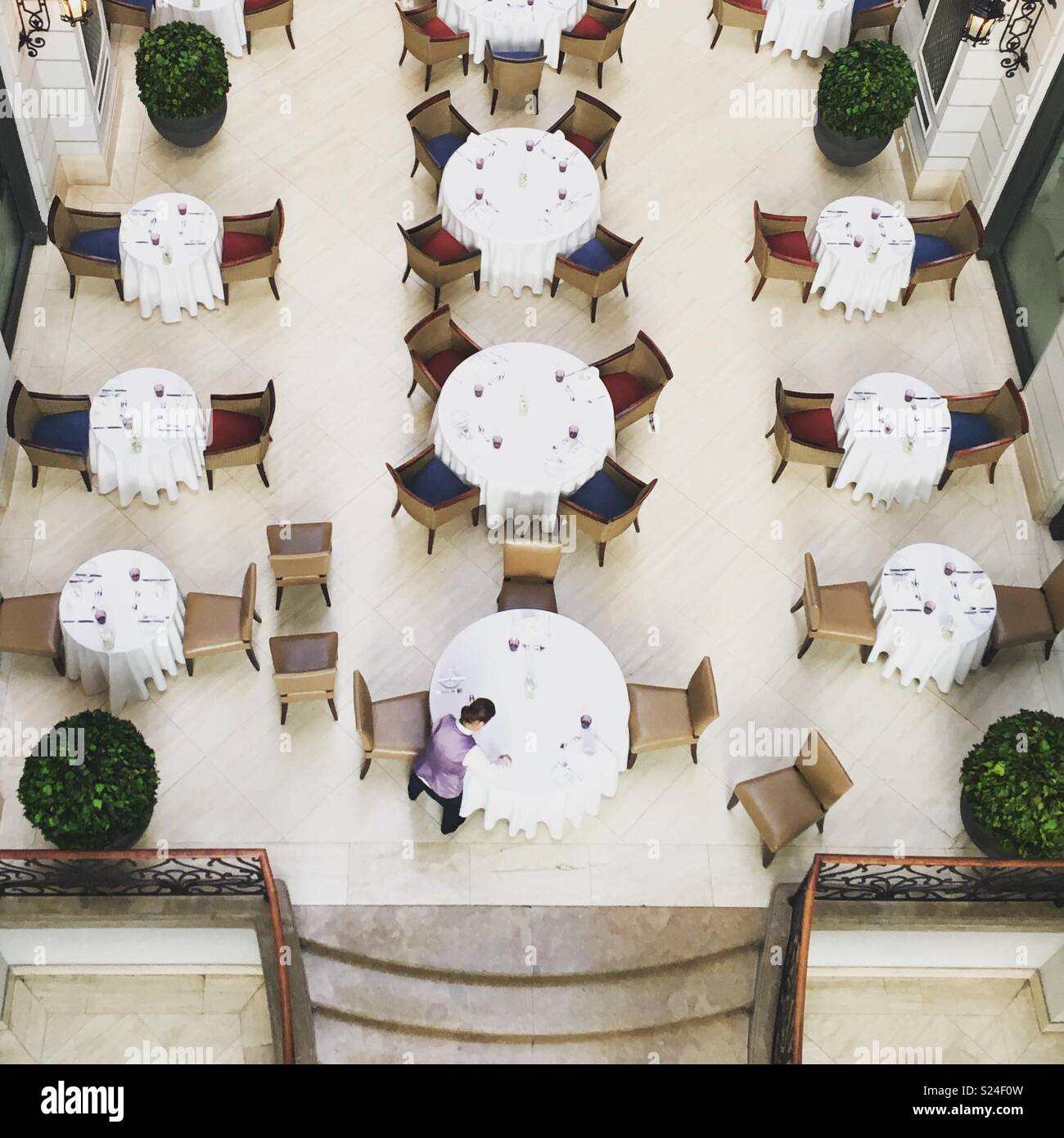 Setting the tables hi-res stock photography and images - Alamy