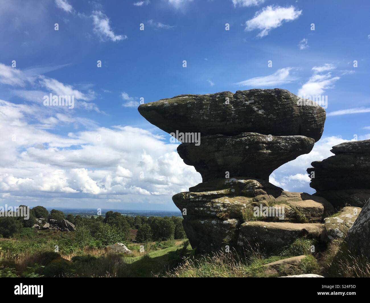 Rocks standing hi-res stock photography and images - Alamy