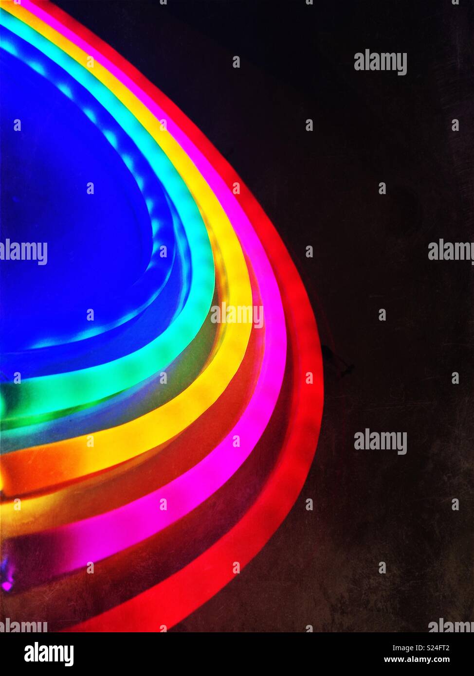 Dynamic lights hi-res stock photography and images - Alamy