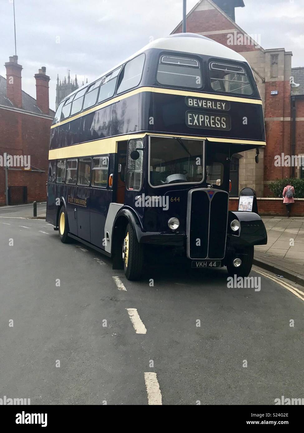 Beverley historic arched bus Stock Photo - Alamy