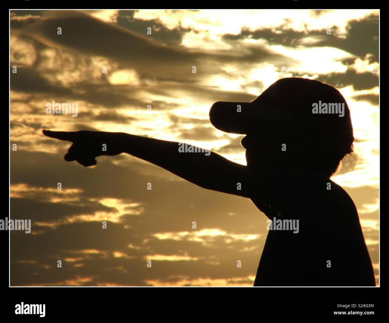 Boy point hi-res stock photography and images - Alamy