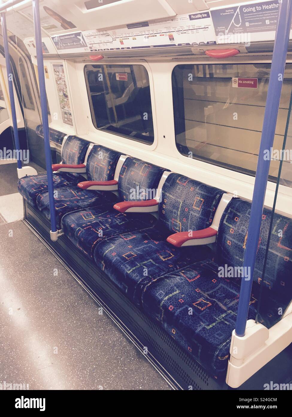 London Underground seating Stock Photo - Alamy