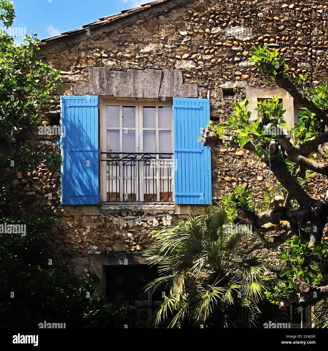 Countryhouse france hi-res stock photography and images - Alamy