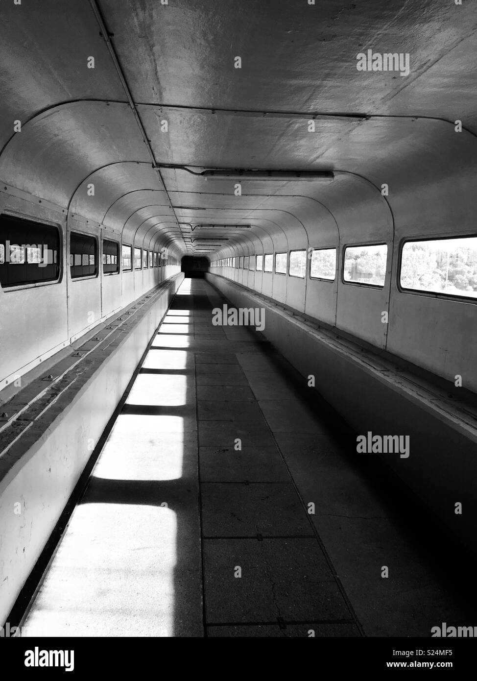 Tunnel passage hi-res stock photography and images - Alamy