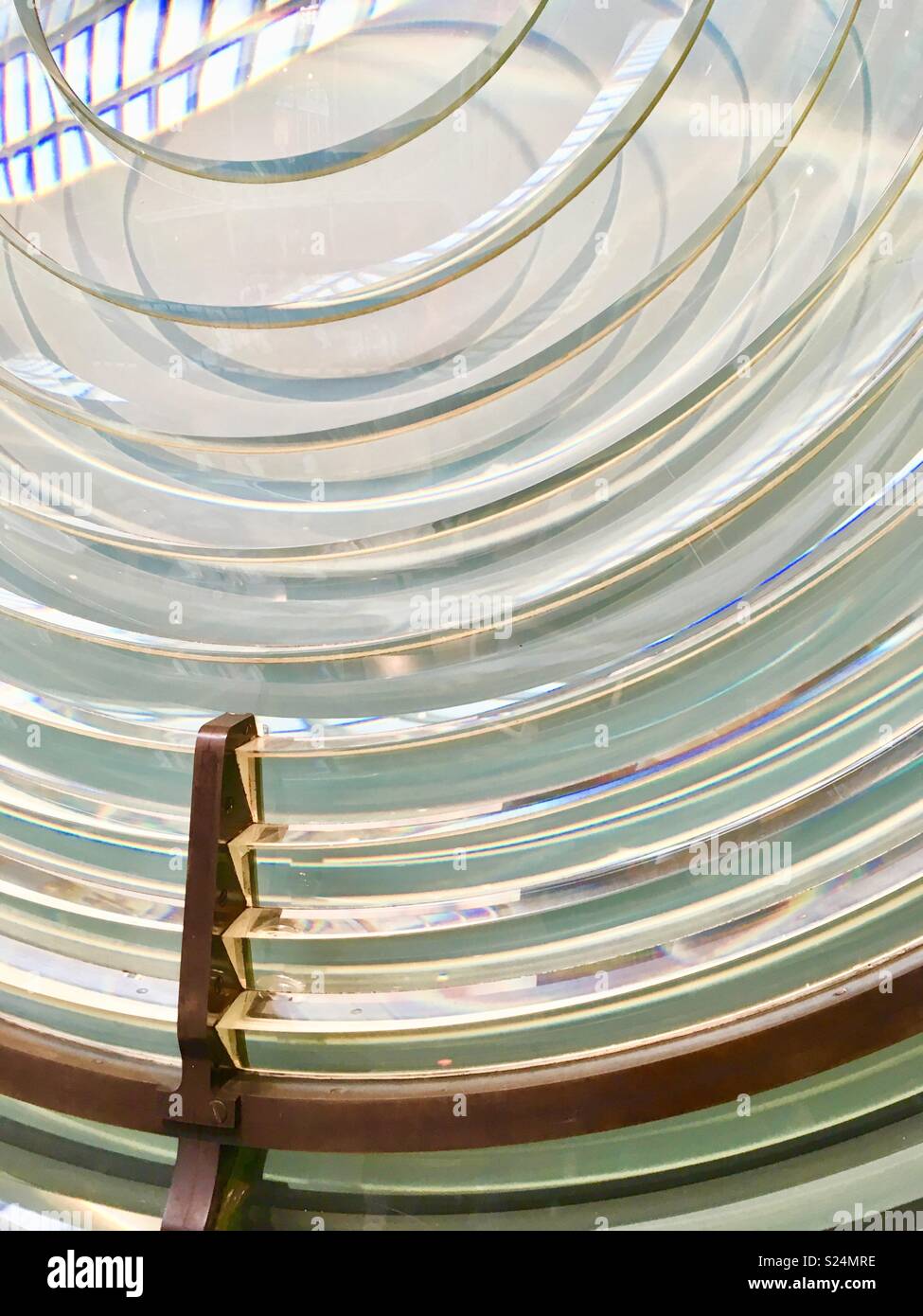 Lighthouse lens hi-res stock photography and images - Alamy
