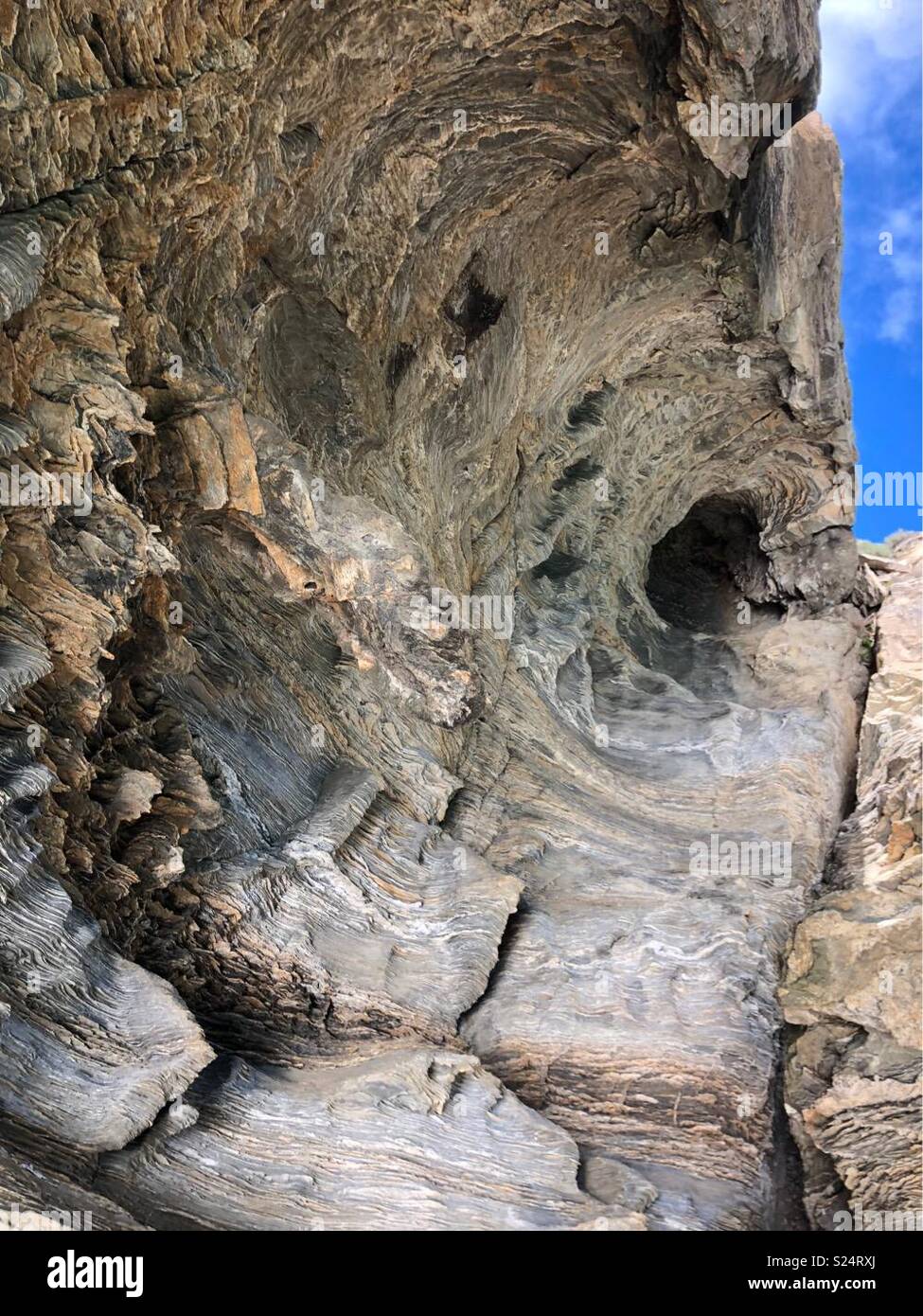 Schist rock hi-res stock photography and images - Alamy