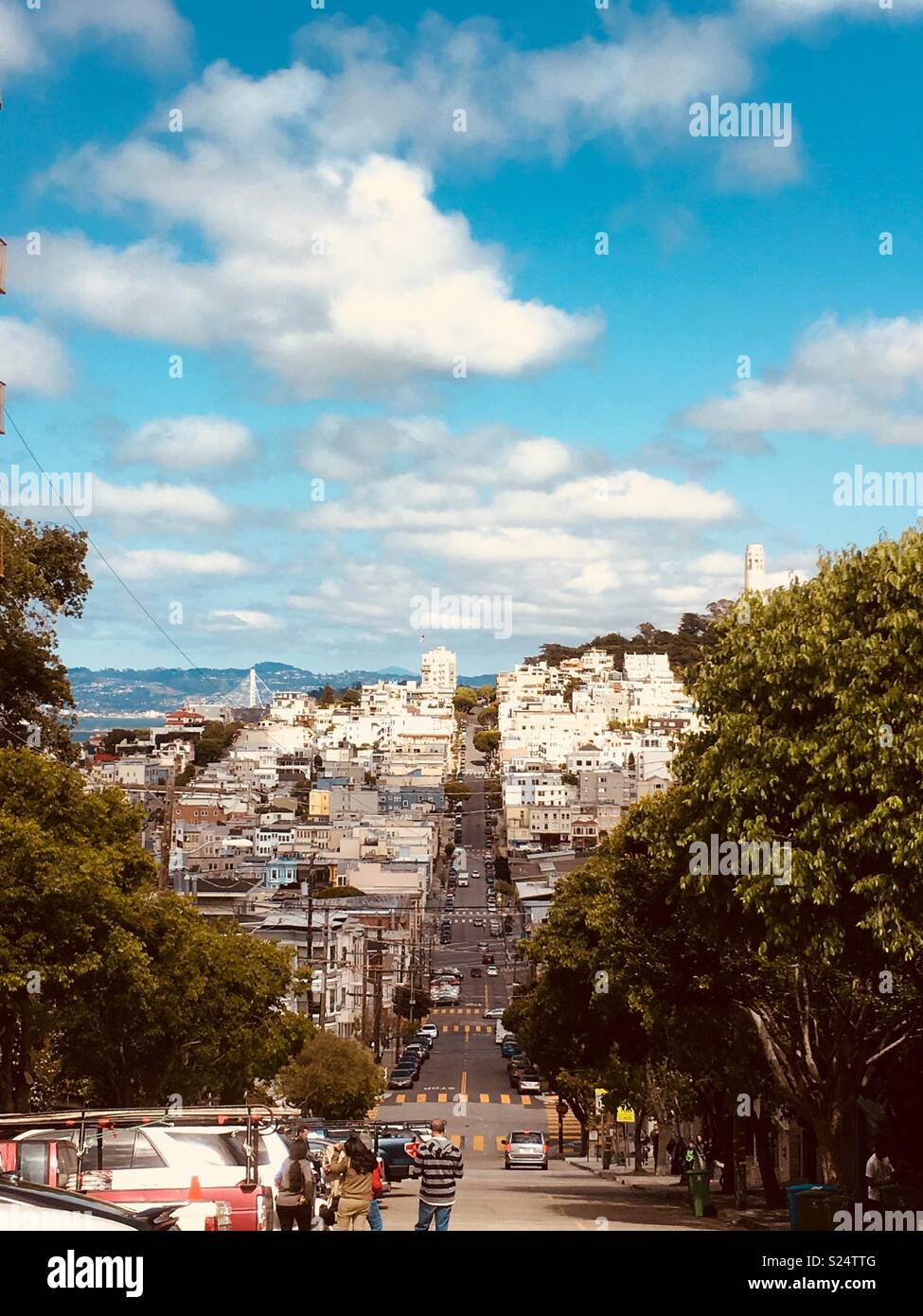 Blue house san francisco hi-res stock photography and images - Alamy