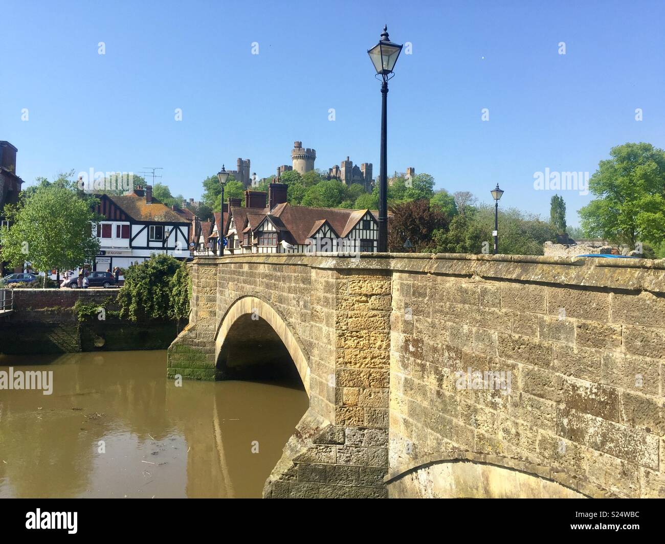 River arun bridge hi-res stock photography and images - Alamy