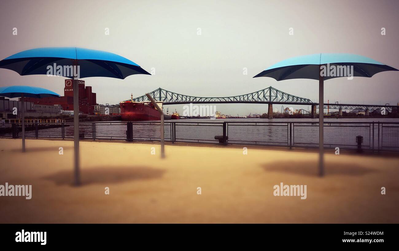Old port beach montreal hi-res stock photography and images - Alamy