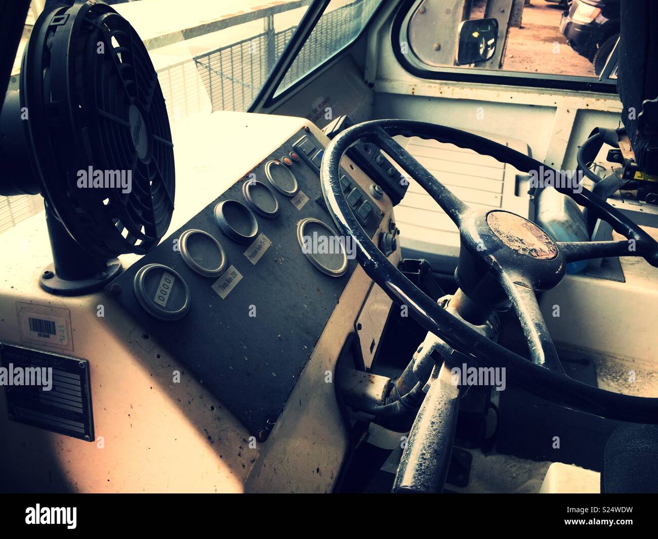 Vintage bus driving steering hi-res stock photography and images - Alamy