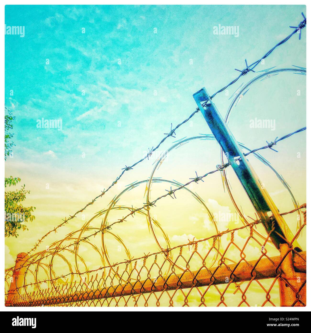 Dangerous fence hi-res stock photography and images - Alamy