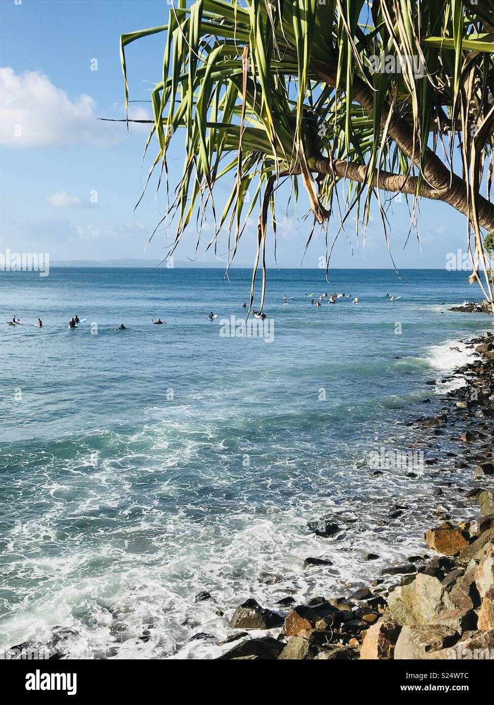 Good wave hi-res stock photography and images - Alamy